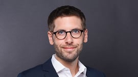 Wechsel an der Spitze der Syntegon-Gruppe: Dr. Michael Grosse übergibt ...